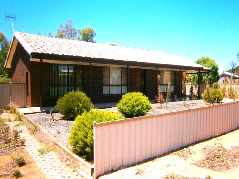 12 Seventh Street, Morgan, SA 5320 - realestate.com.au