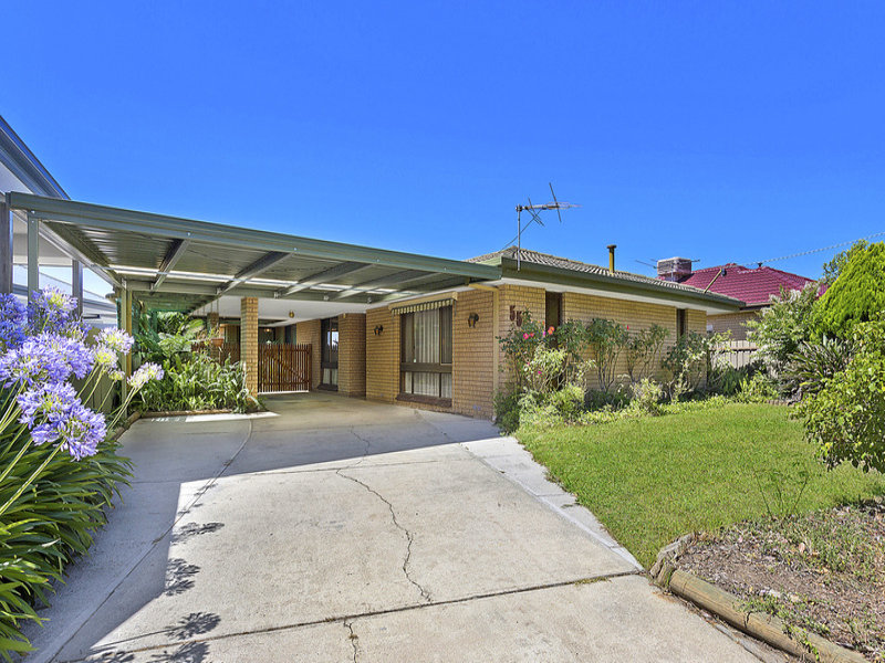 55 Emerald Avenue, West Wodonga, VIC 3690 - realestate.com.au