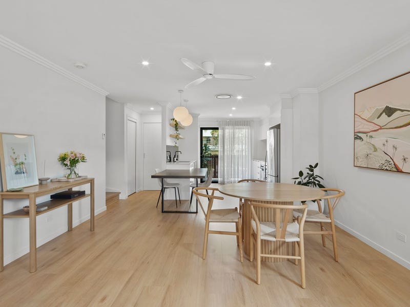 1/3 Denman Street, Greenslopes, Qld 4120 - Property Details