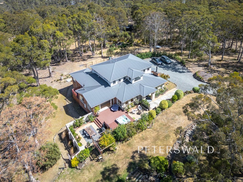 11 Hall Street, Ridgeway, Tas 7054 - Property Details