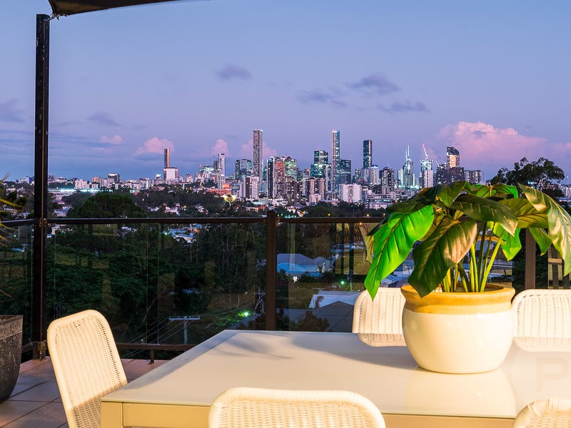 93 Birdwood Terrace, Auchenflower, Qld 4066 - Property Details