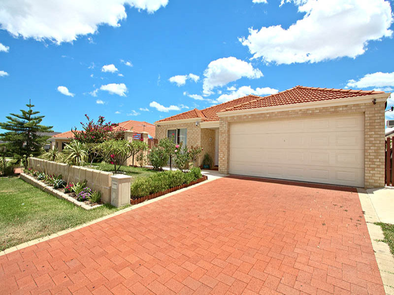 23 Russell Road, Madeley, WA 6065 - Property Details