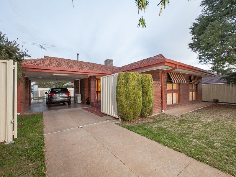 12 Cameron Street, Merbein, Vic 3505 - Property Details