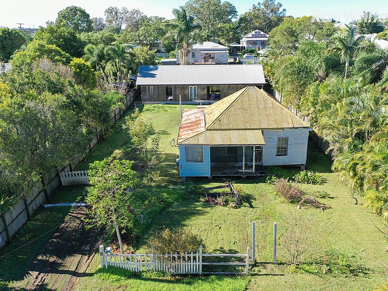 4 Thompson Street, Silkstone, QLD 4304 - realestate.com.au