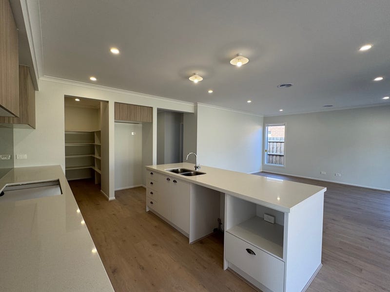 46 Delta Drive, Armstrong Creek, VIC 3217 - realestate.com.au