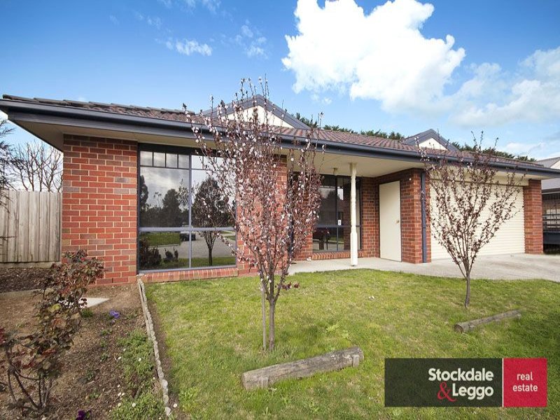 9 Sir Phillip Court, Pakenham, Vic 3810 - Property Details