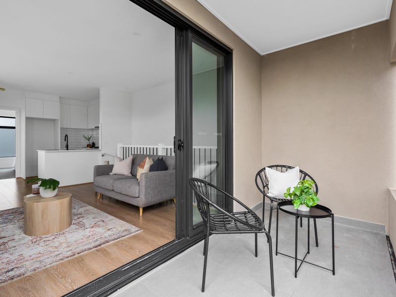 unit 3/27 Lyall Street, Cranbourne, Vic 3977 - Property Details