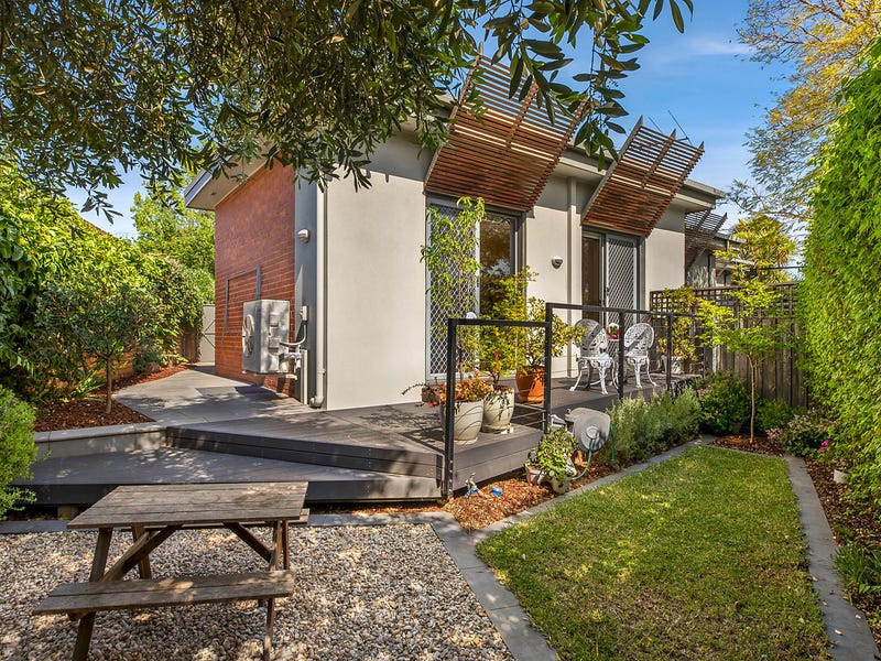 1/3 Lower Plenty Road, Rosanna, Vic 3084 - Property Details