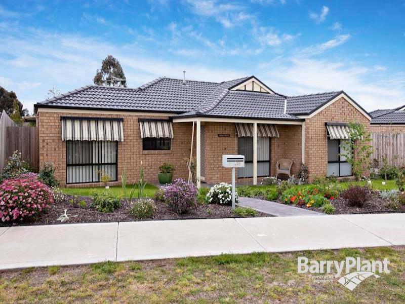 1/22 Parman Avenue, Pakenham, Vic 3810 - Property Details