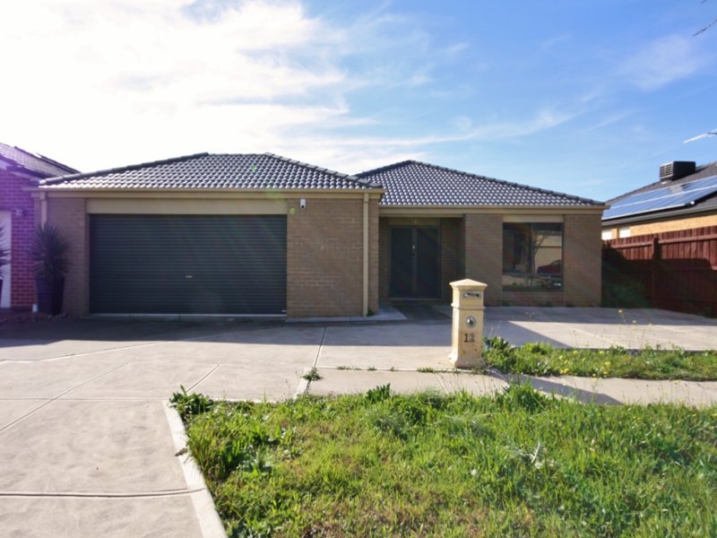 12 Rowena Court, Derrimut, Vic 3026 - Property Details