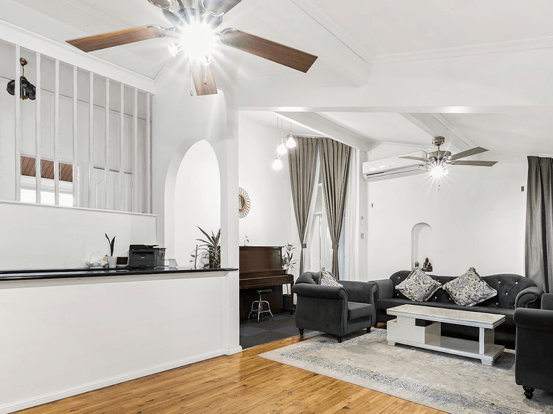 5 Westchester Avenue, Casula, NSW 2170 - Property Details