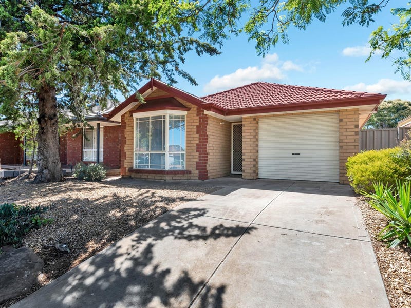32 Jacaranda Drive, Craigmore, SA 5114 - realestate.com.au
