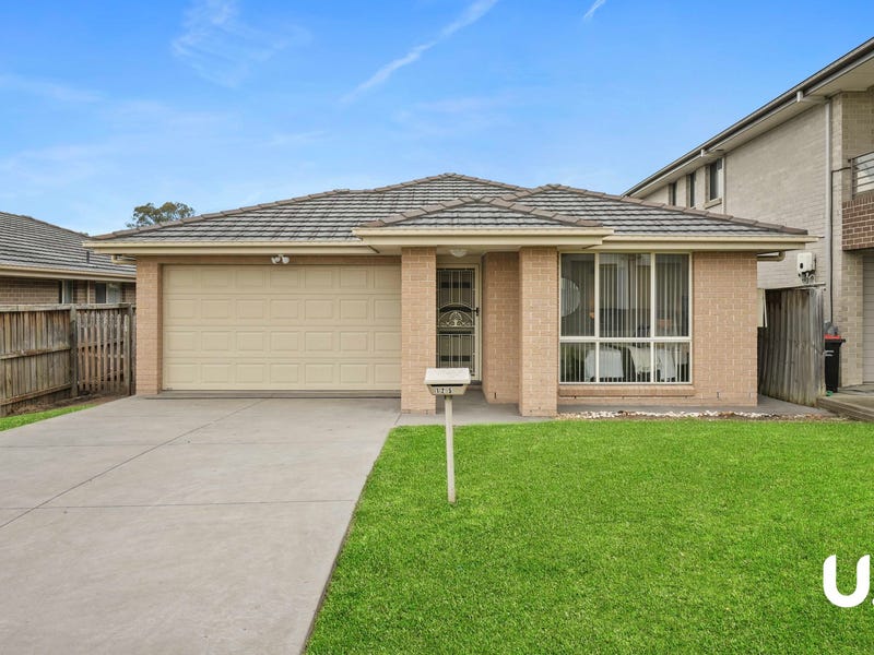 125 Pioneer Drive, Carnes Hill, NSW 2171 - realestate.com.au