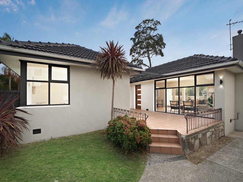 1/55 Follett Road, Cheltenham, Vic 3192 - Property Details