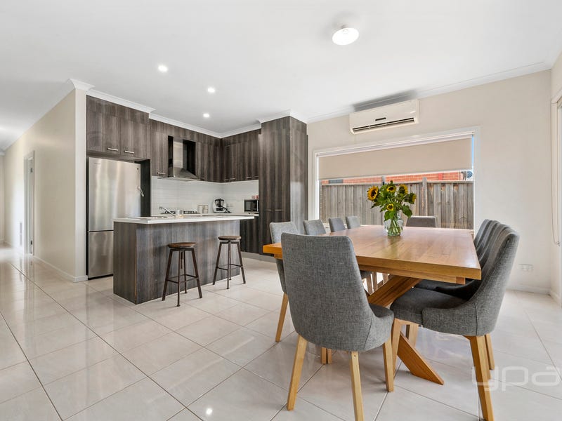 1/13 Stacey Court, Harkness, VIC 3337 - realestate.com.au