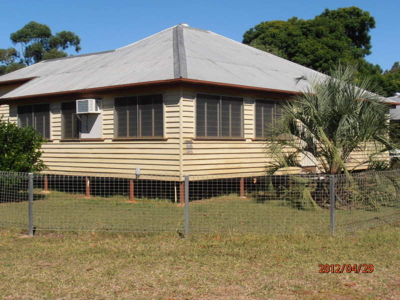 12 Goldston St, Alpha, Qld 4724 - Property Details