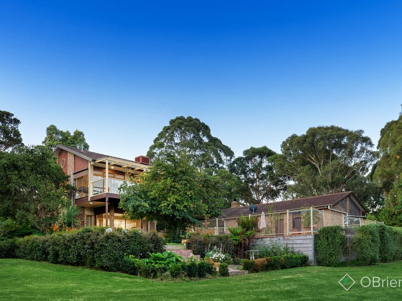 27 Vista Court, Somerville, Vic 3912 - Property Details