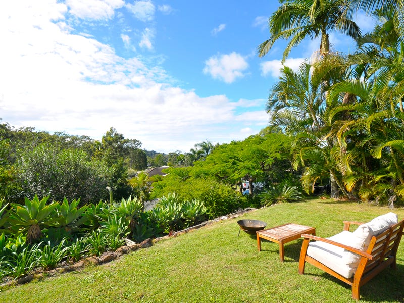 8 Haylett Court, Tallai, Qld 4213 - Property Details