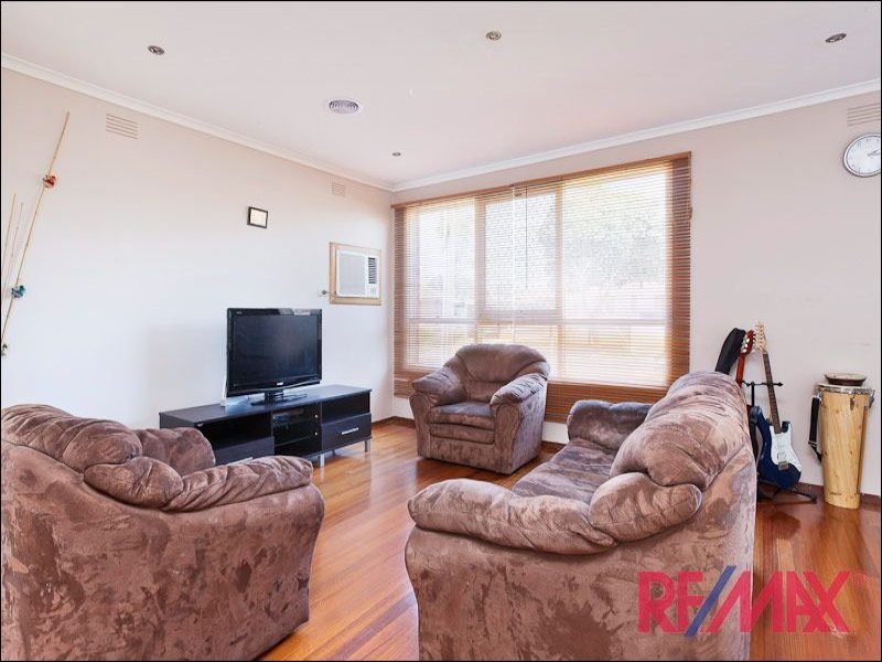 31 Eildon Drive, Keysborough, Vic 3173 - Property Details