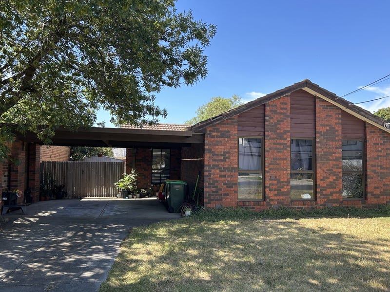 23 Manor Street, Werribee, VIC 3030 - realestate.com.au