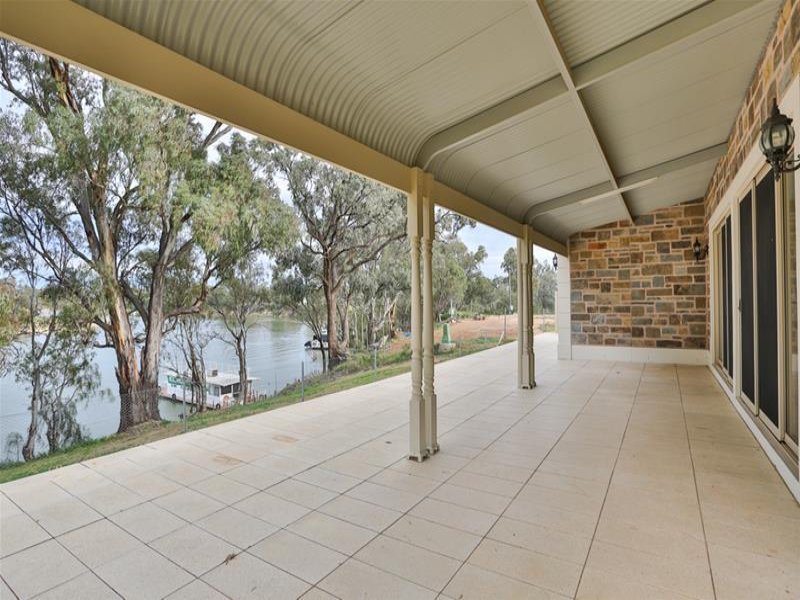 209 West Road, Buronga, NSW 2739 - Property Details