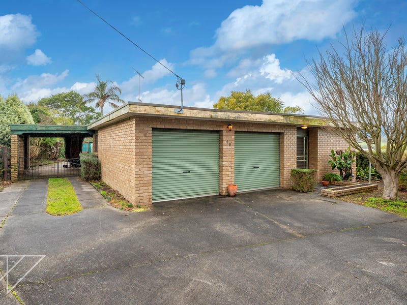 98 North Road, Warragul, Vic 3820 - Property Details