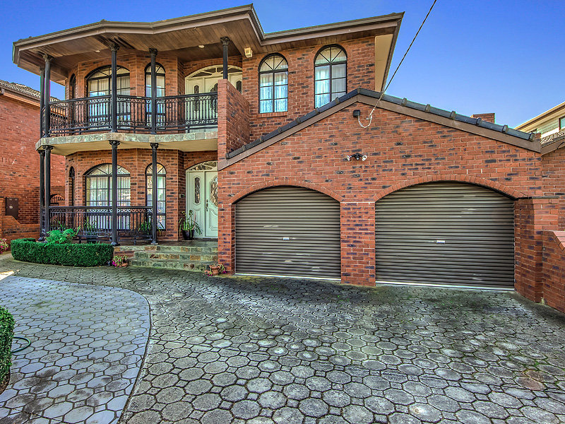 34 Bundeena Avenue, Kealba, Vic 3021 - Property Details