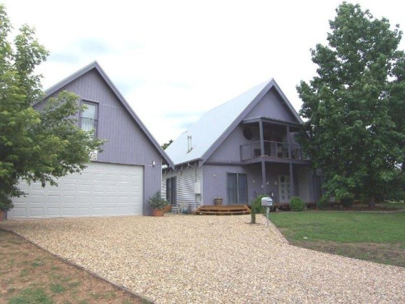 24 Gavan Street, Bright, VIC 3741 - realestate.com.au