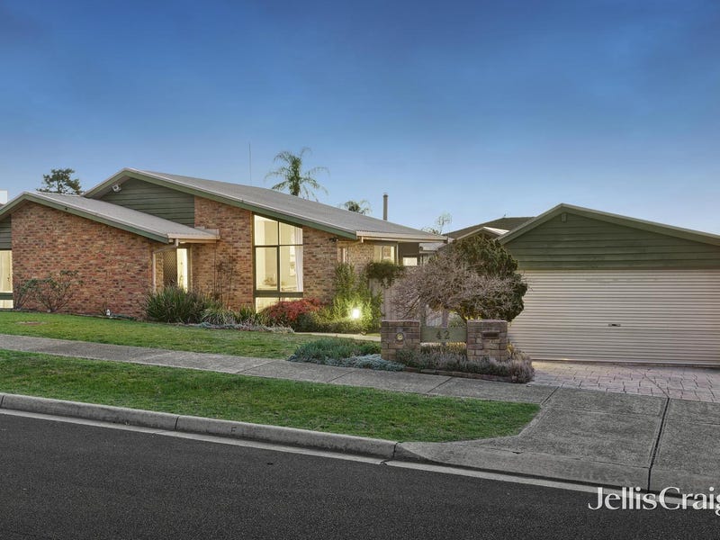 42 Partridge Way, Mooroolbark, Vic 3138 - Property Details