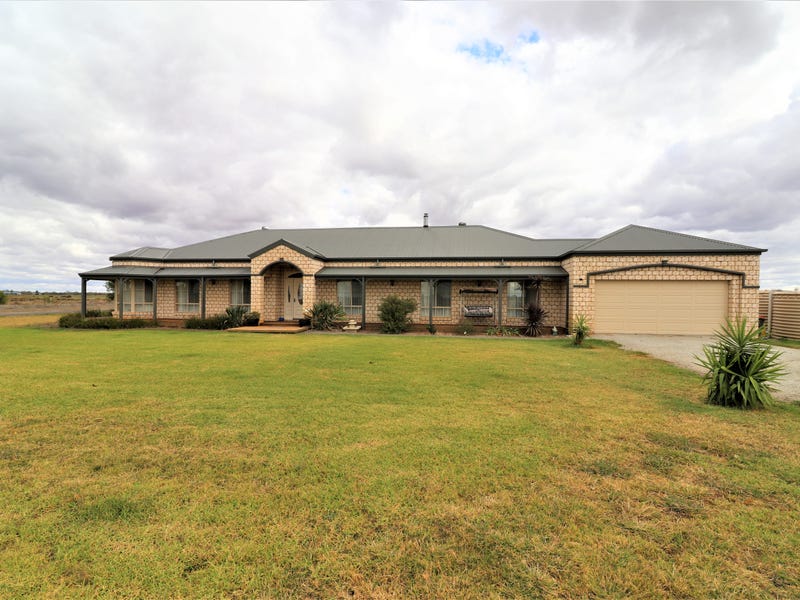2205 Kerang-Murrabit Road, Murrabit, Vic 3579 - Property Details