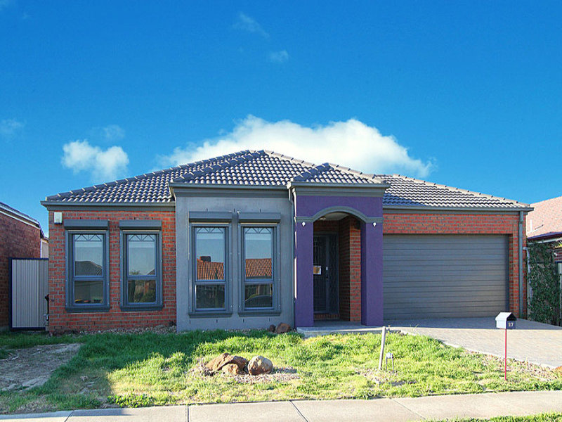 27 Amber Way, Taylors Hill, VIC 3037 - realestate.com.au