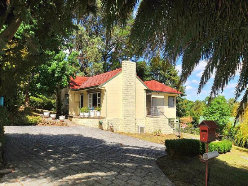 10 The Highway, Upwey, VIC 3158 - realestate.com.au