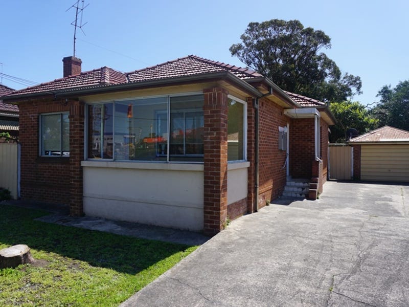 18 Exeter Avenue, North Wollongong, NSW 2500 - realestate.com.au