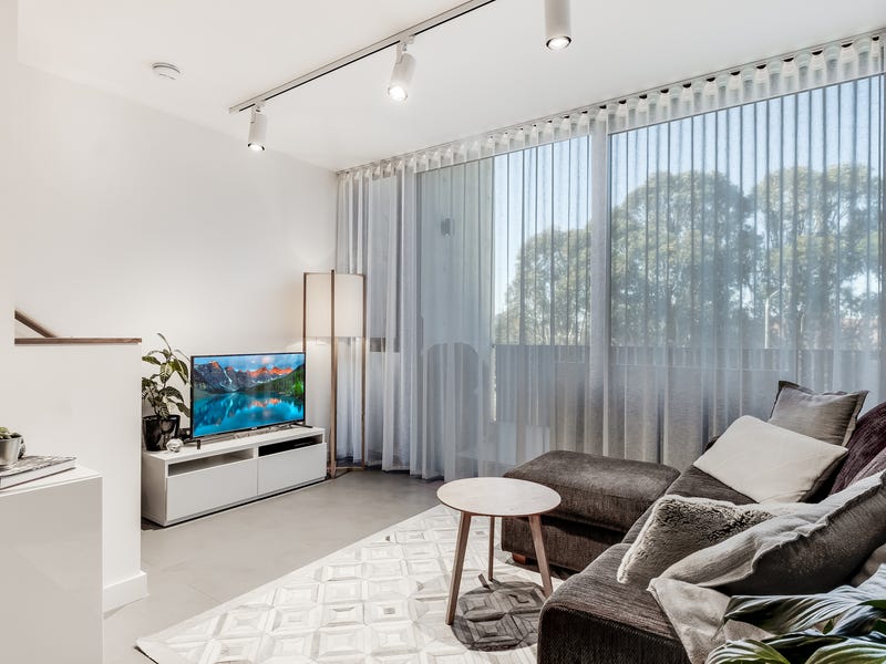 19/22 Canberra Avenue, Forrest, ACT 2603 - Property Details
