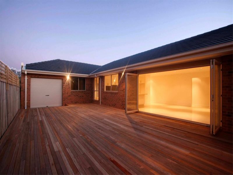 10 Rockefeller Way, Point Cook, VIC 3030 - realestate.com.au