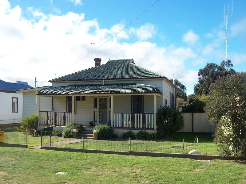 20 Murringo Street, Young, NSW 2594 - realestate.com.au