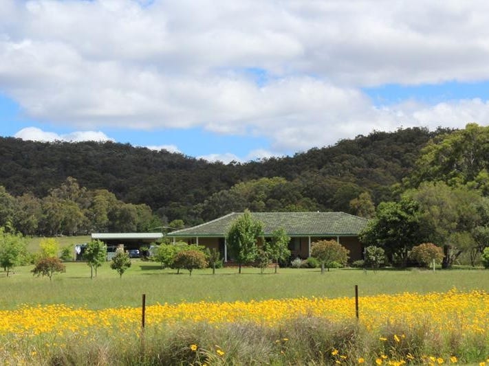 1377 Eukey Road, Eukey, Qld 4380 - Property Details