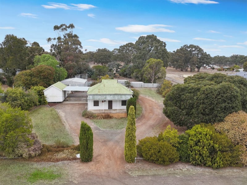 14-16 Scott Street, Cavendish, Vic 3314 - Property Details