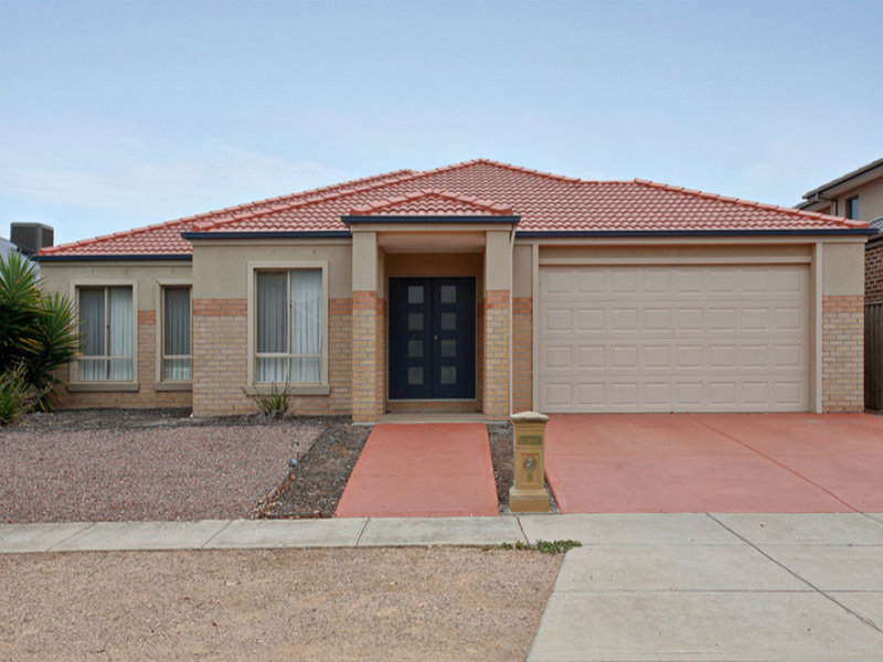 9 Windward Close, Tarneit, Vic 3029 - Property Details