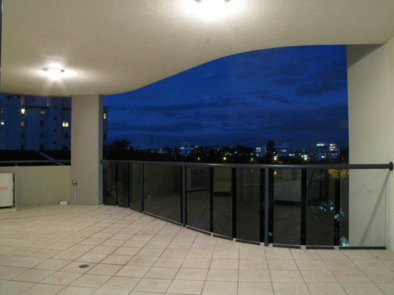 140/7 LAND STREET, Toowong, Qld 4066 - Property Details