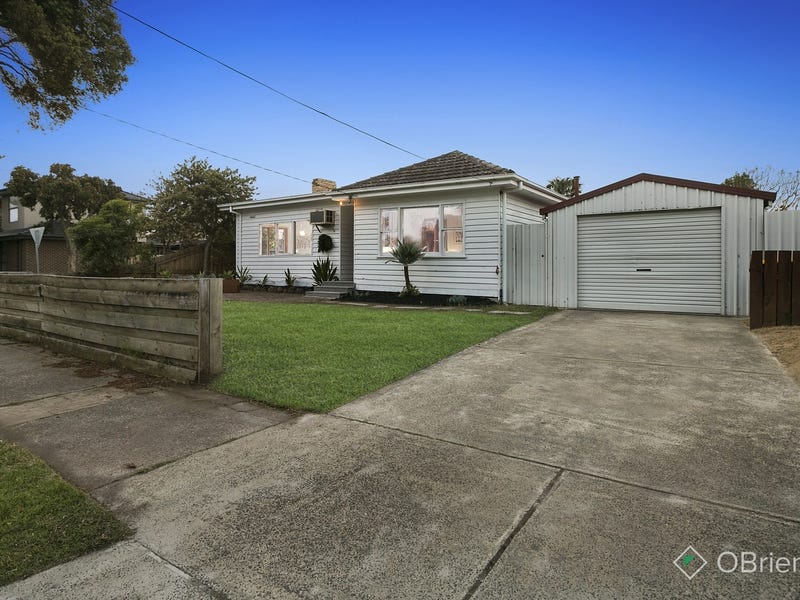 73 Broadway, Bonbeach, Vic 3196 - Property Details
