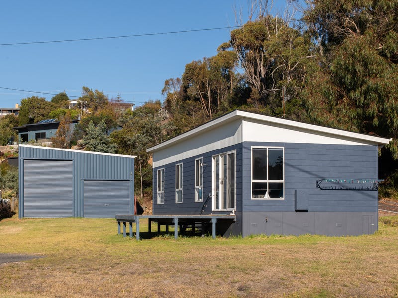 23 Bridge Esplanade, Scamander, Tas 7215 - House for Sale - realestate ...