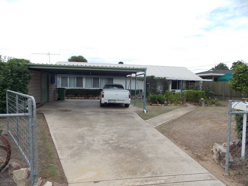 17 Bunker Avenue, Nanango, Qld 4615 - Property Details