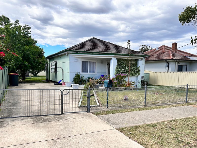 10 Adam Street, Fairfield, NSW 2165 - realestate.com.au
