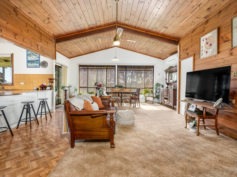 27 Lyons Road, Lyndhurst, NSW 2797 - Property Details