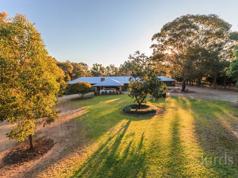 745 Lovedale Road, Lovedale, NSW 2325 - Property Details