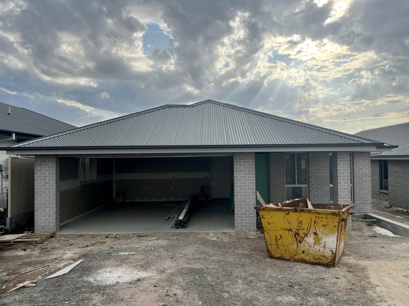 58 Basalt Way, Kelso, NSW 2795 - Property Details