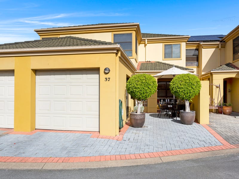 37/37 Paradise Springs Avenue, Robina, Qld 4226 - Property Details