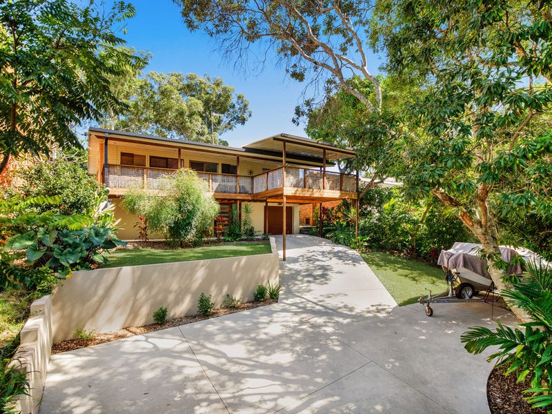 28 Inala Avenue, Tugun, Qld 4224 - Property Details