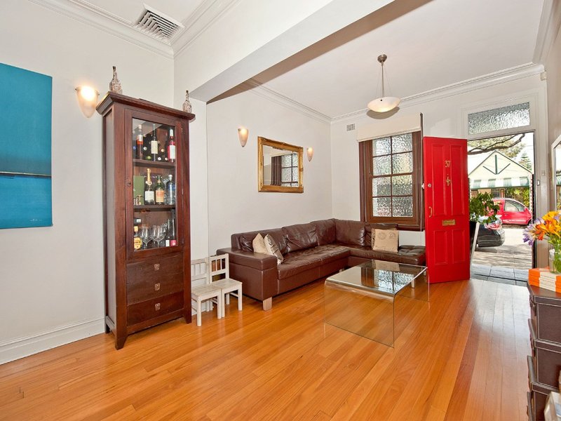 37 Cook Road, Marrickville, NSW 2204 - Property Details